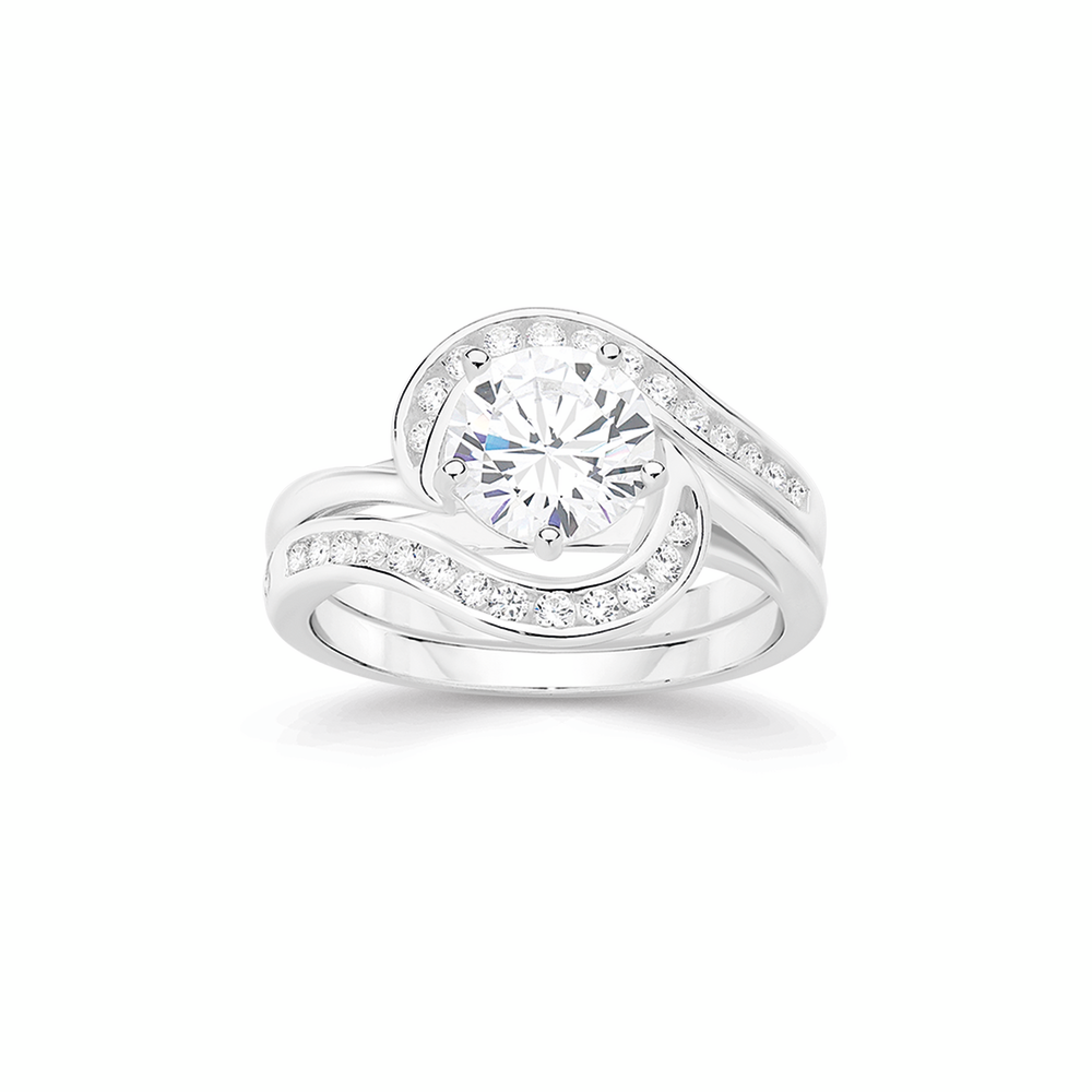 Swirl wedding ring sets | Honestweddingadvice.com